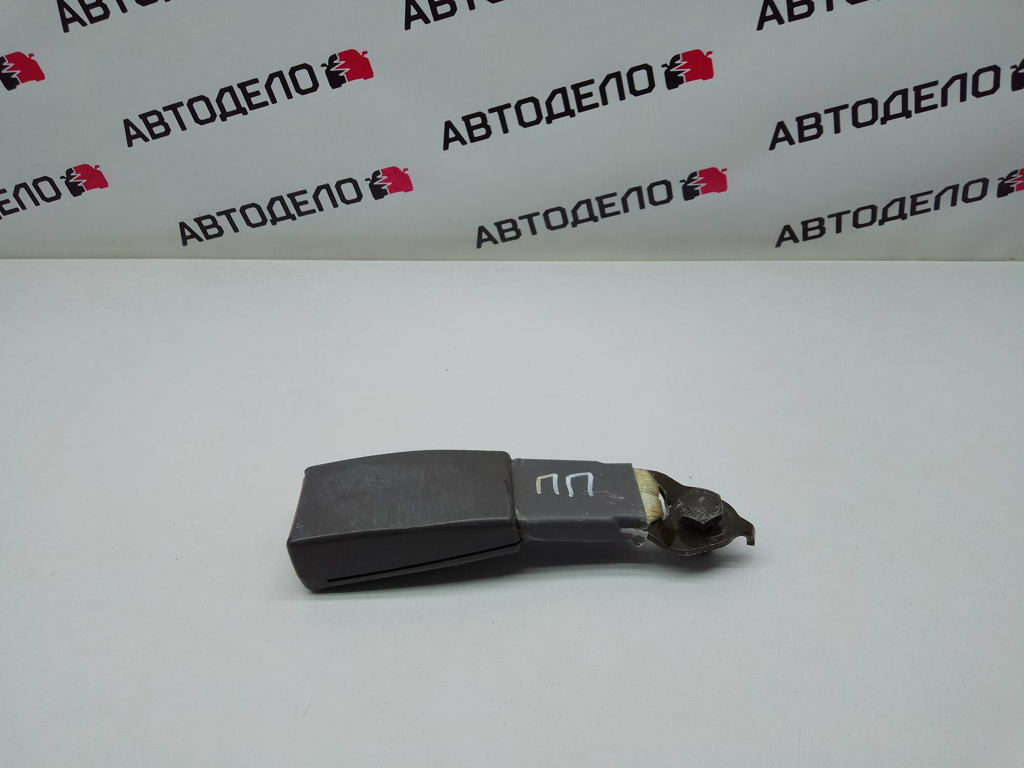 Ответная часть ремня п/п Mazda 626 GE 1992 г