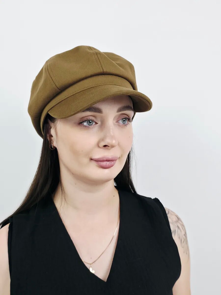 Кепка для женщин