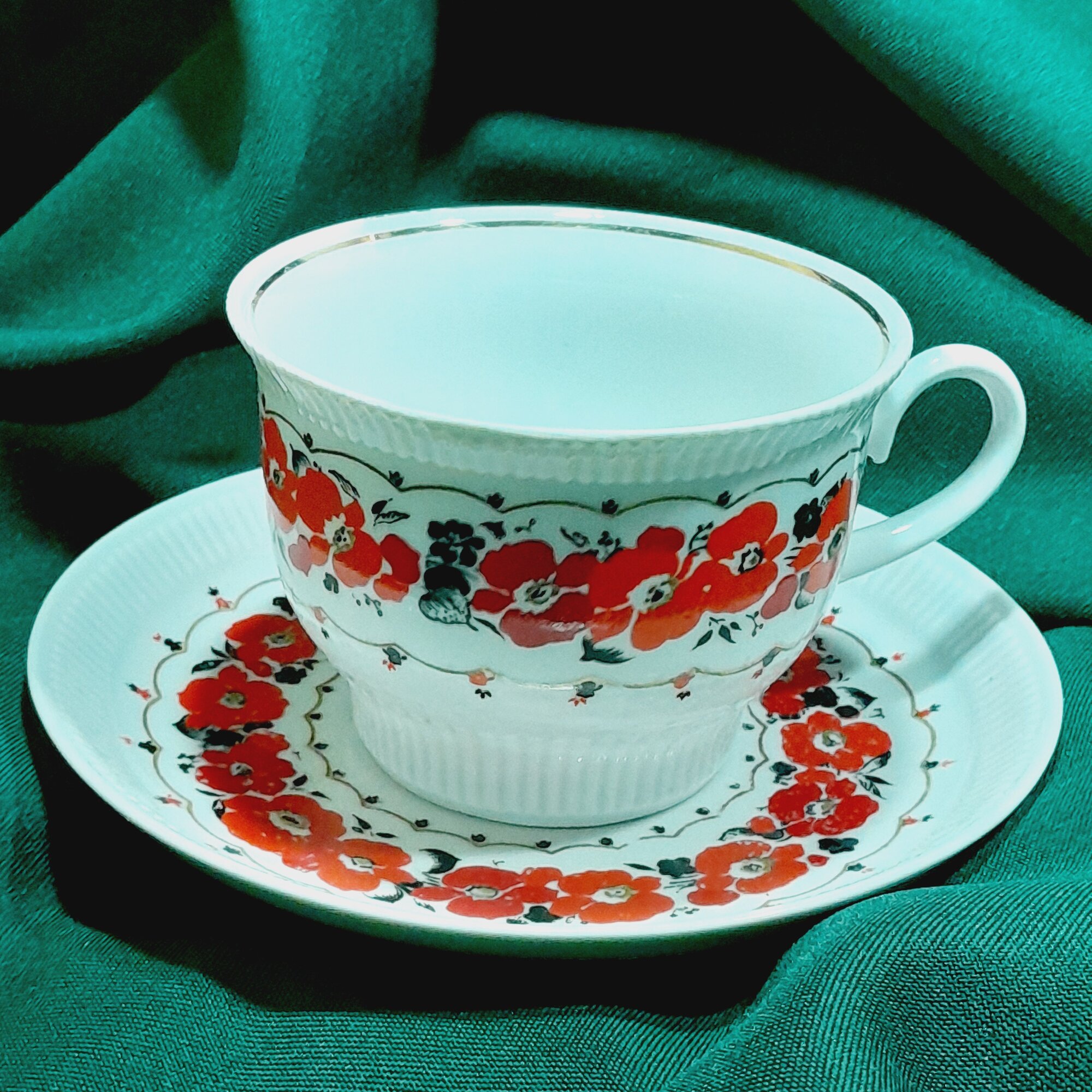 Чашка и блюдце, фарфор СССР, Ломоносовский / Императорский фарфоровый завод - ЛФЗ, антиквариат, 60е годы