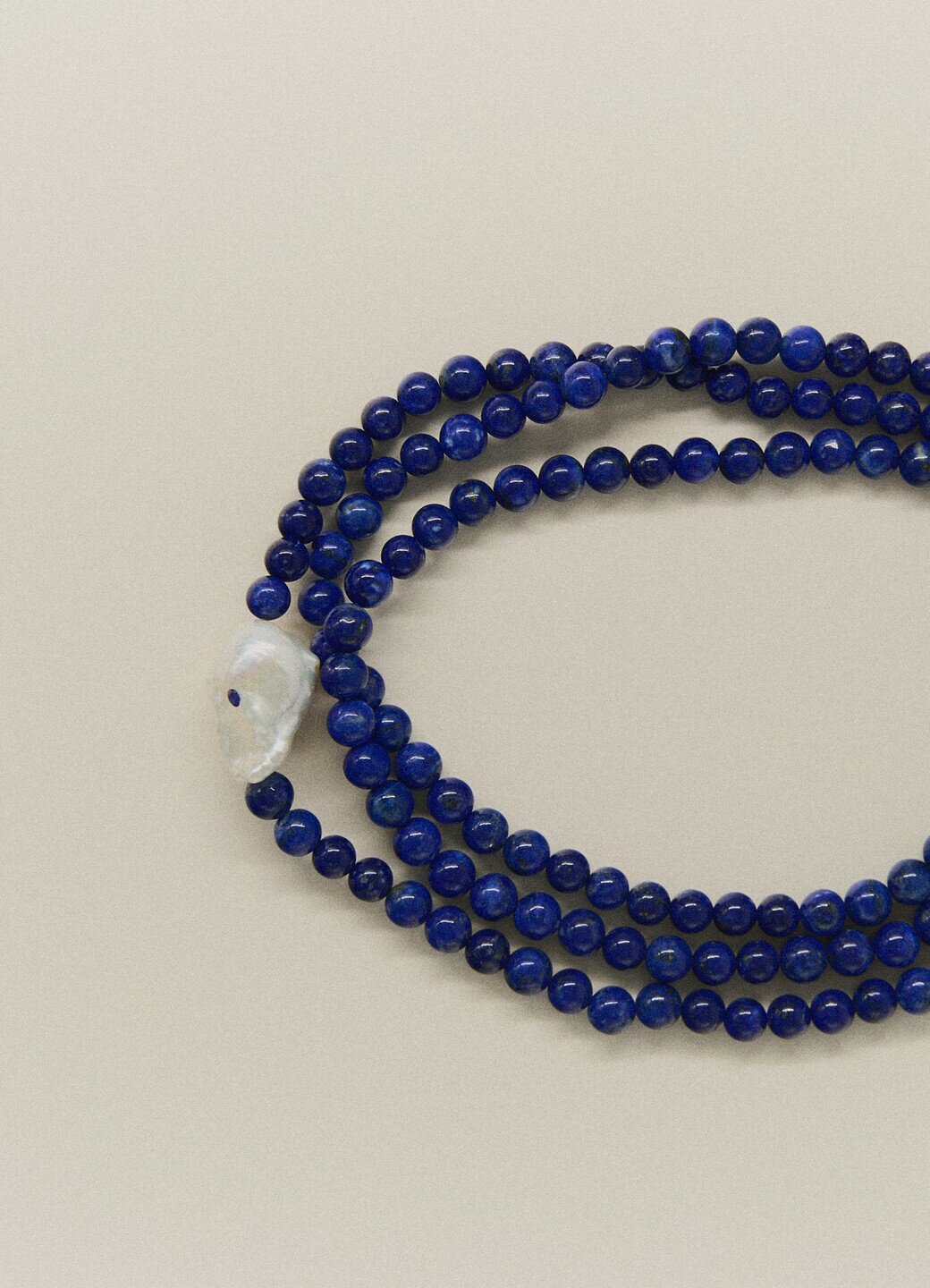 Колье, корунд