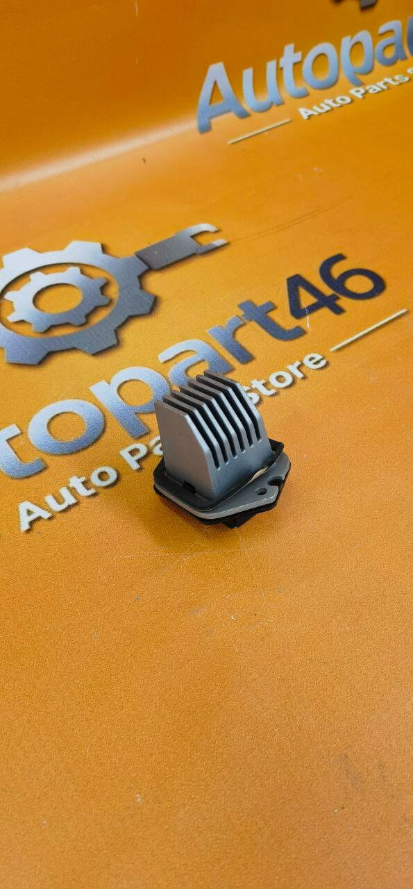 Реостат отопителя Ховер Great Wall Hover H2 H3 H5 резистор отопителя