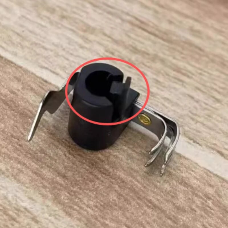 Устройство для нарезания резьбы JUKI 60 70 80 90 9197 353 180AT 1pcs