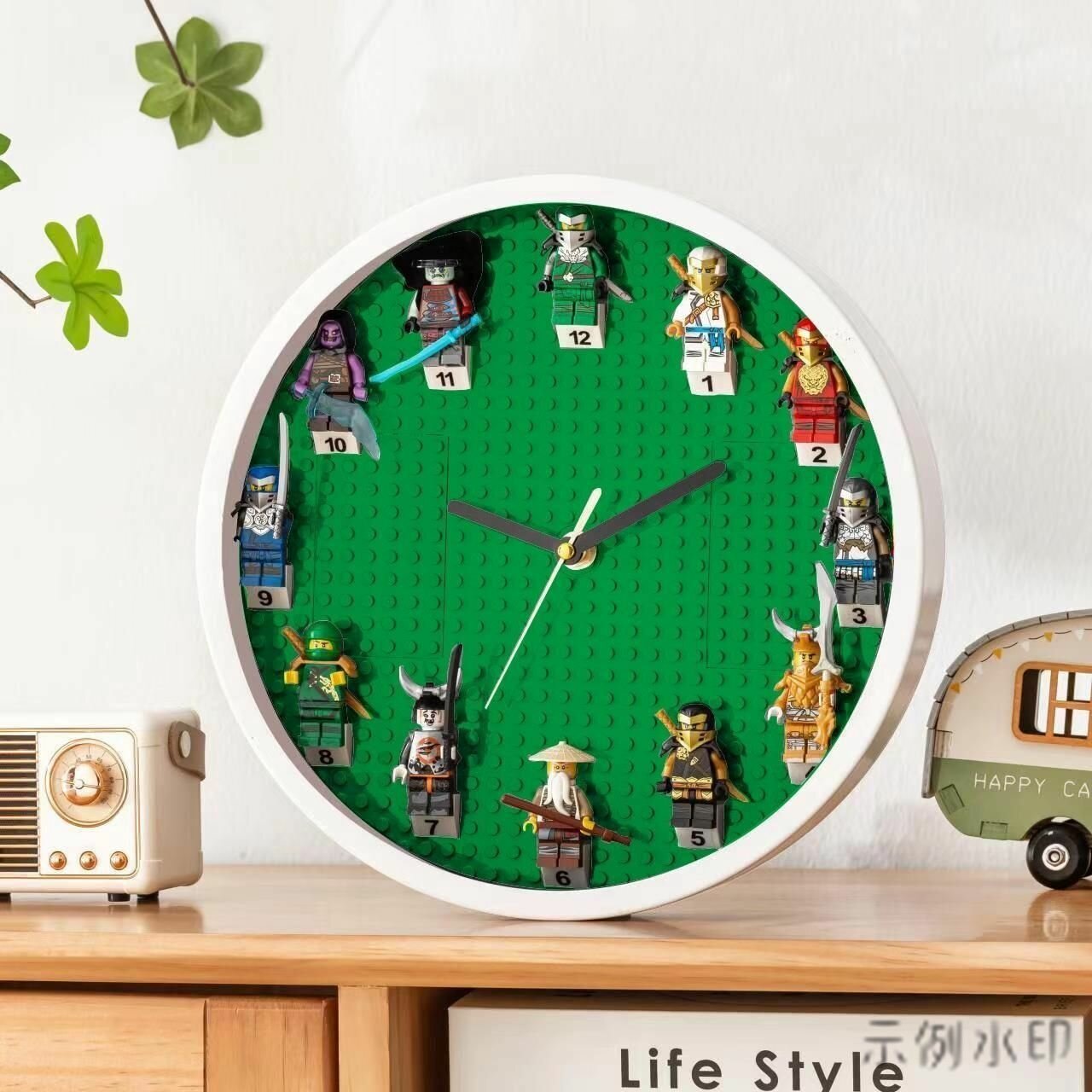 Настенные часы "LEGO", бесшумные, круглые, с фигурками, пластик, 30см