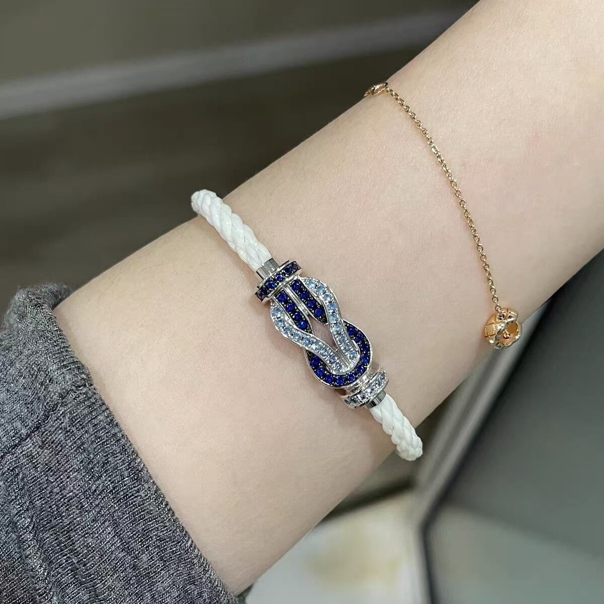 Браслет Fred Feiden V золотой черный воин черный парный браслет по знаку зодиака год лошади пряжка стальной веревочный браслет мужской браслет