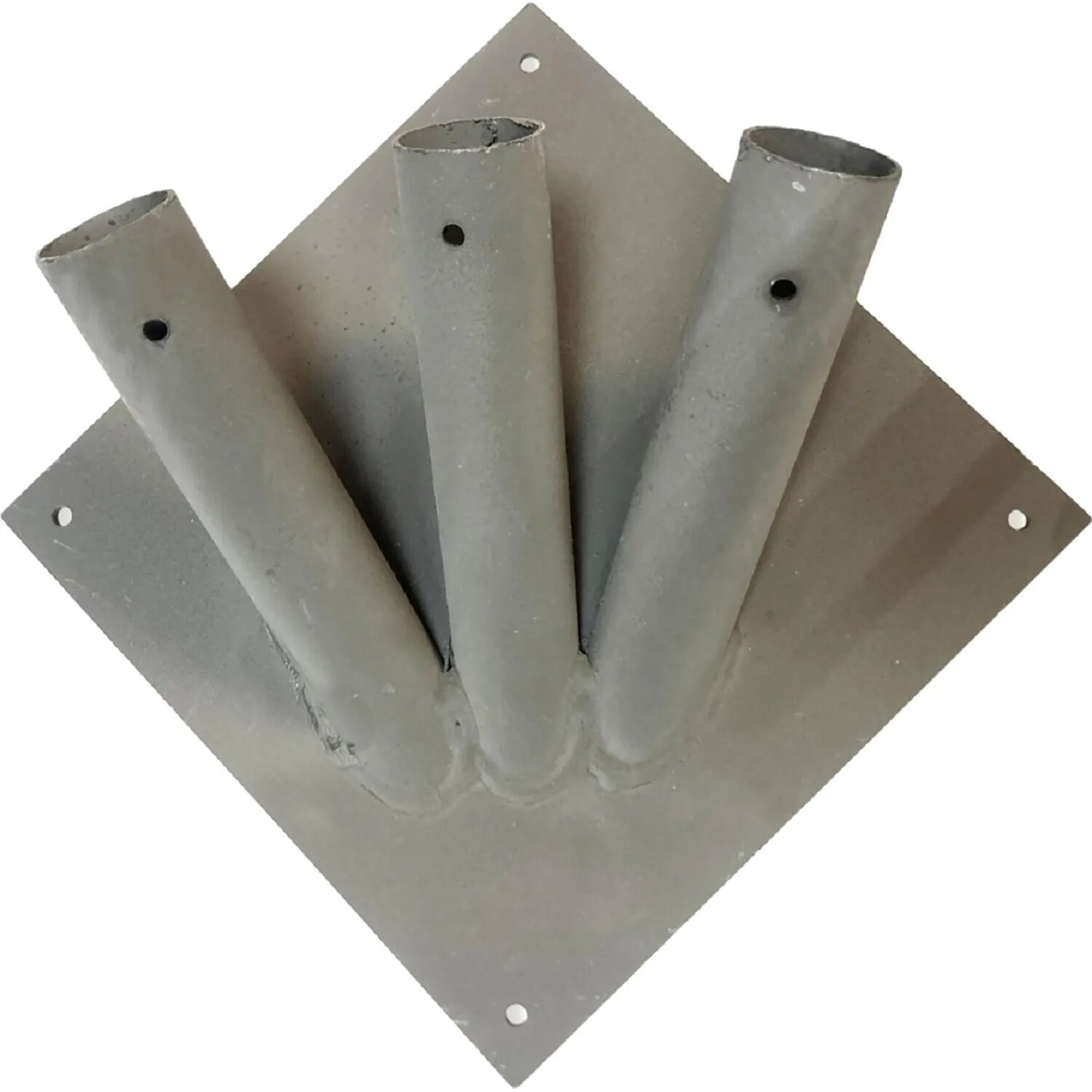 Кронштейн для флагштоков и флагов металлический тройной