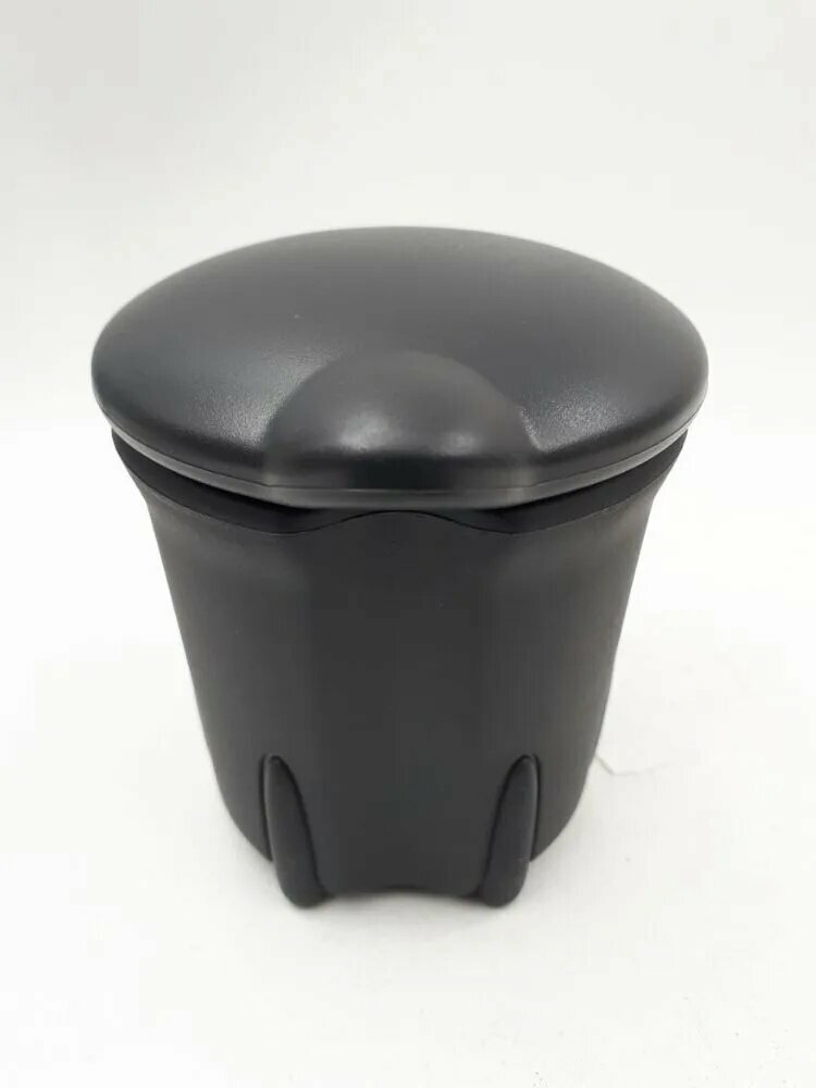 Автомобильная пепельница для Renault Oem 8200728639