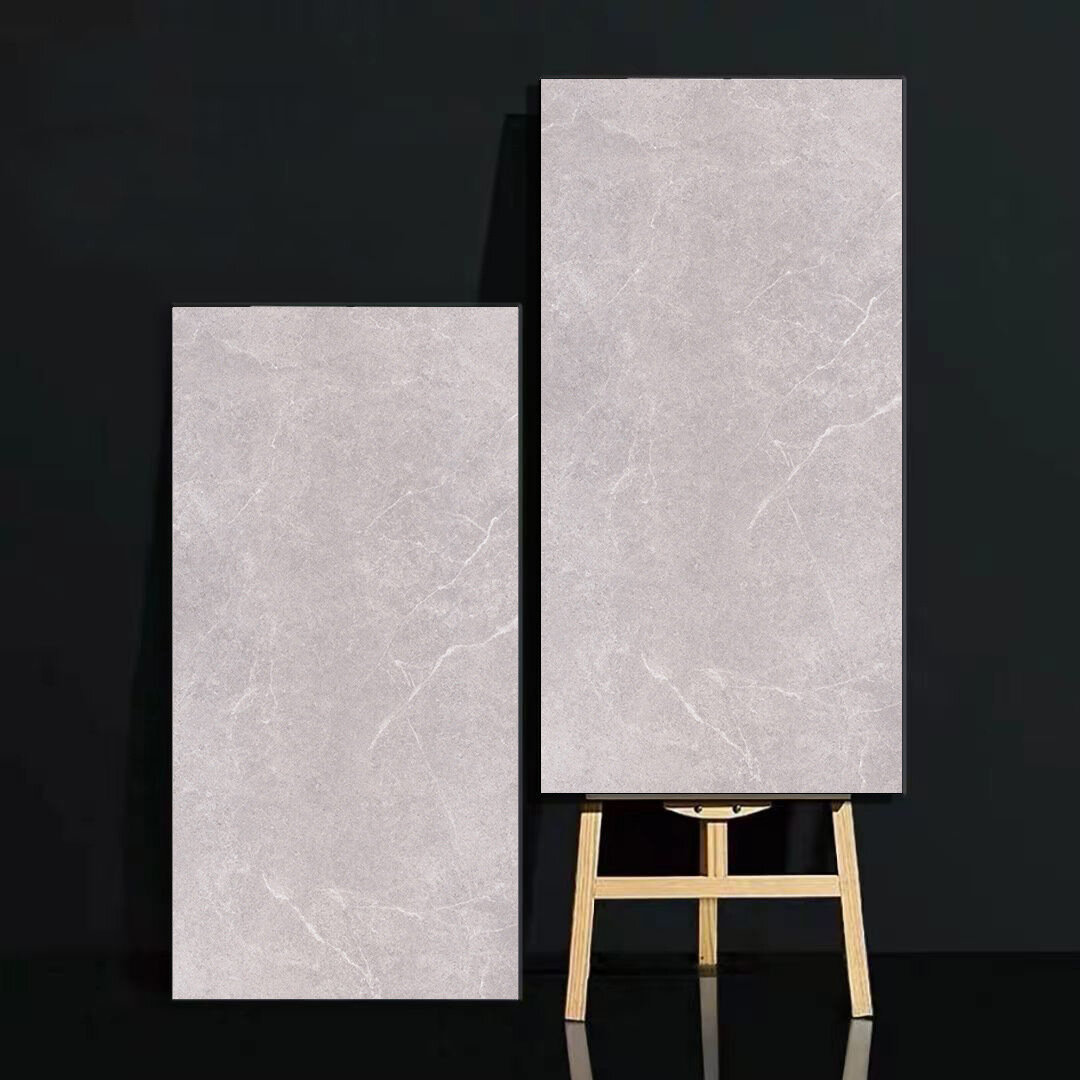 Прямые поставки с завода 750x1500 мягкие светлые микроцементные плитки для пола в гостиной и столовой, керамические плитки для виллы, нескользящие