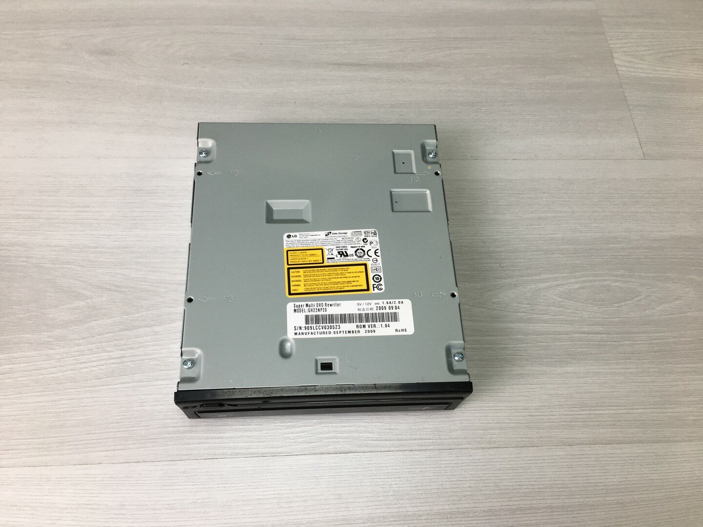 Оптический привод DVD ±R/RW CD-R/RW LG GH22NP20, IDE, черный