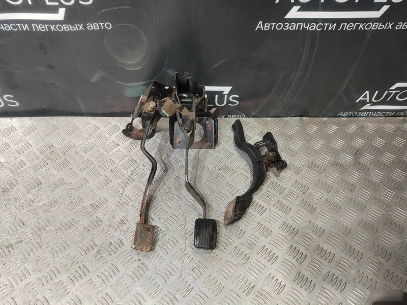 Блок педалей Hyundai Accent 2 1999-2010 (1.5) Б/У с пробегом Арт. 32720-25000