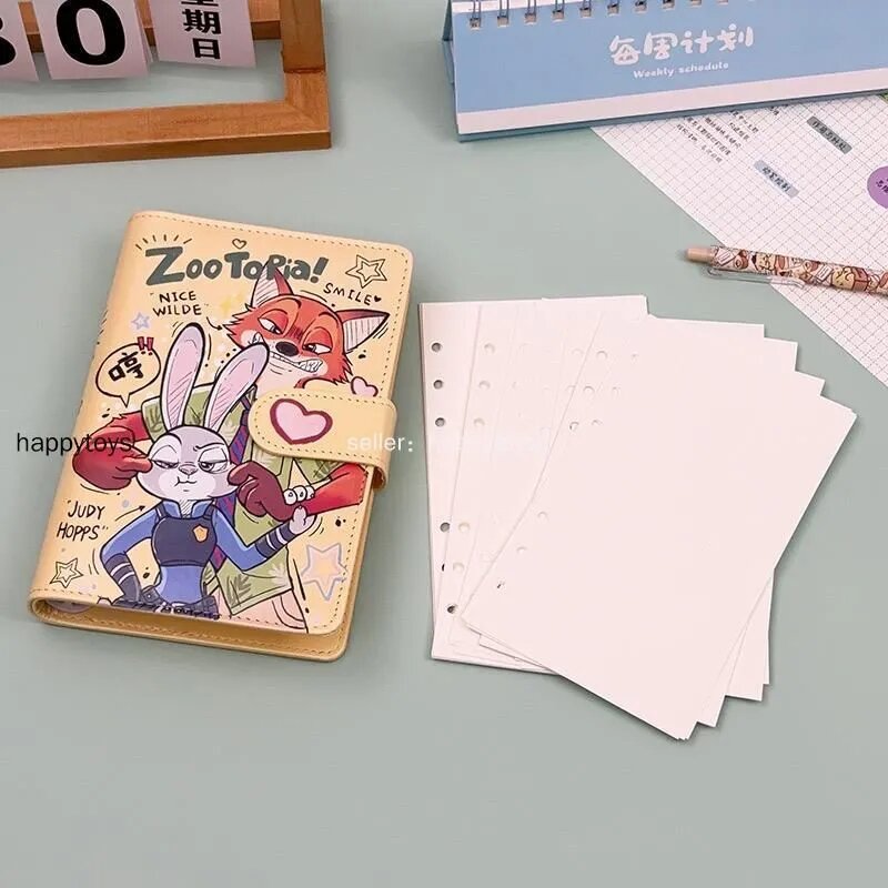Блокнот A6 Zootopia, 50 листов, бежевый, с принтом, в комплекте с ручкой — фото 1