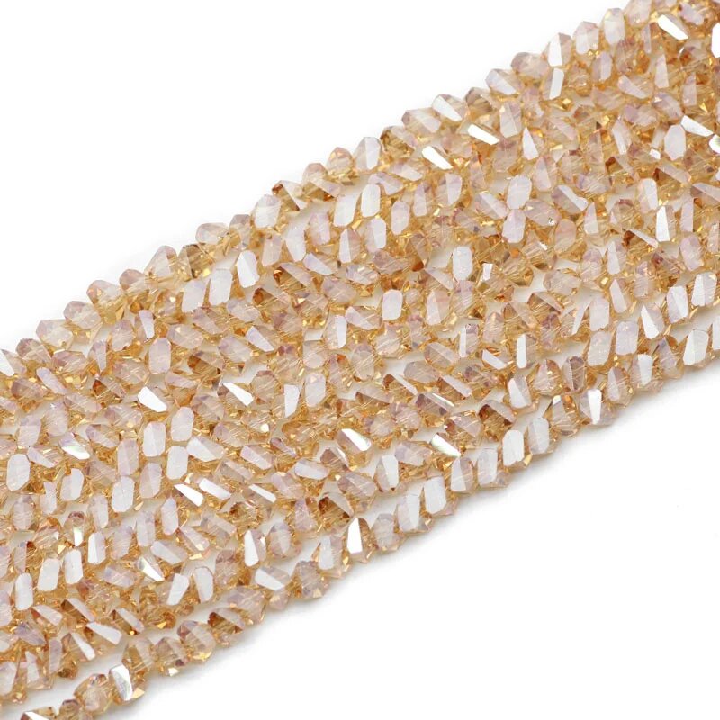 Бусины Swarovski Crystal Triangle Gold champagne 6mm 90шт