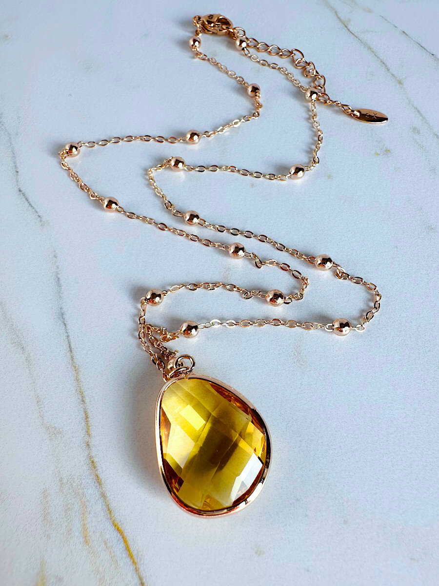 Колье, циркон