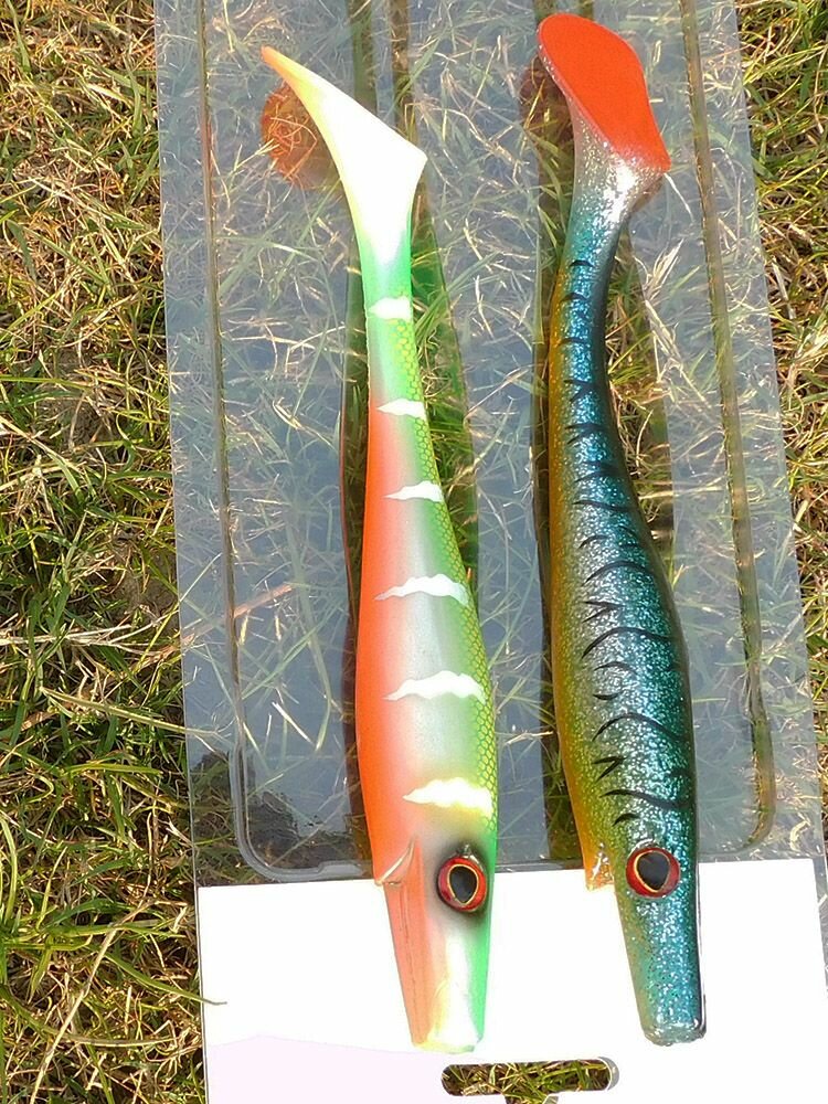 Большая силиконовая приманка Soft Lure Pig Shad 200 мм 49 г 2pcs