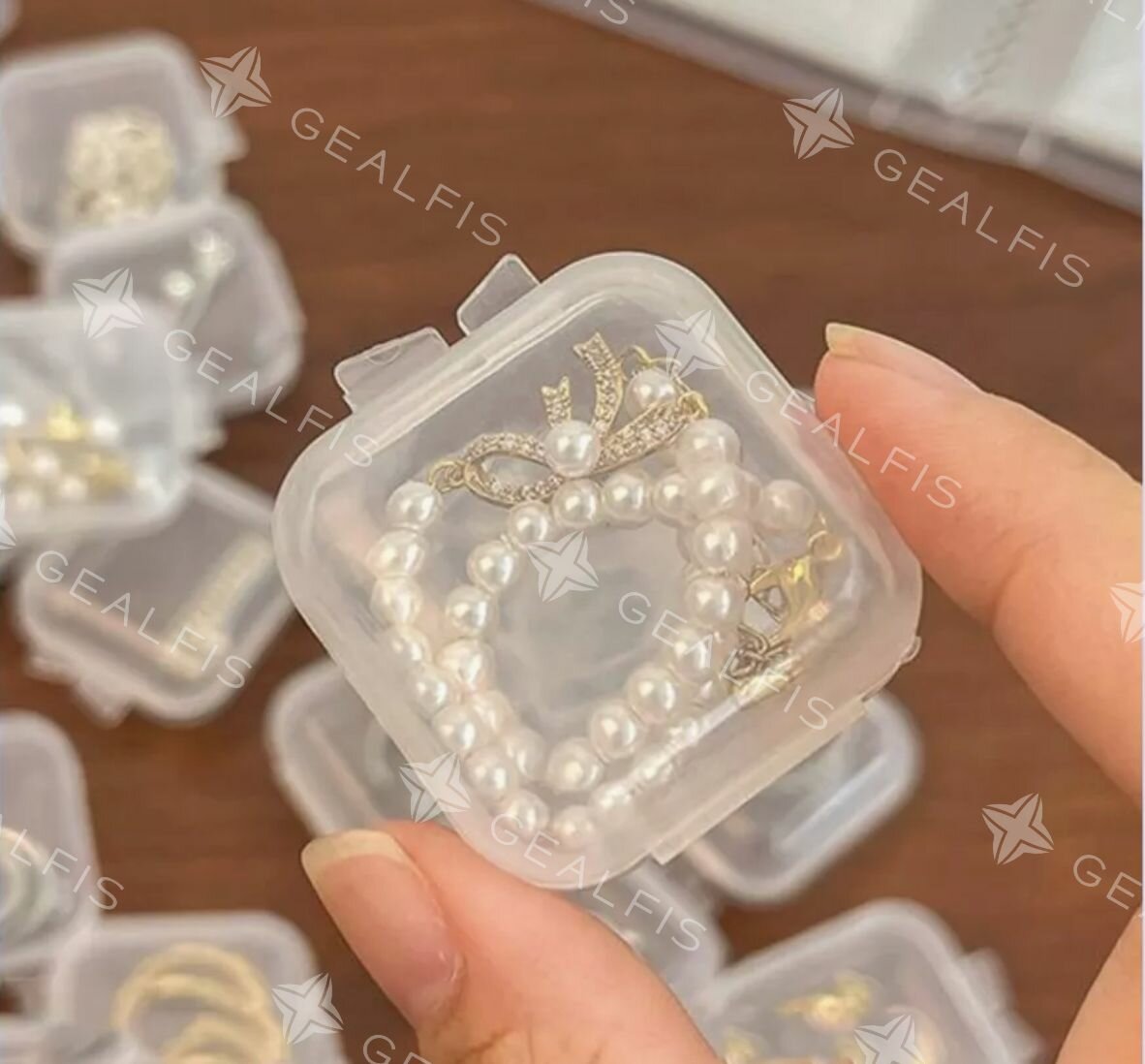 Маленькая пластиковая коробочка для мелочей 3,5х3,5/Коробочки органайзеры для хранения мелочей. 50pcs