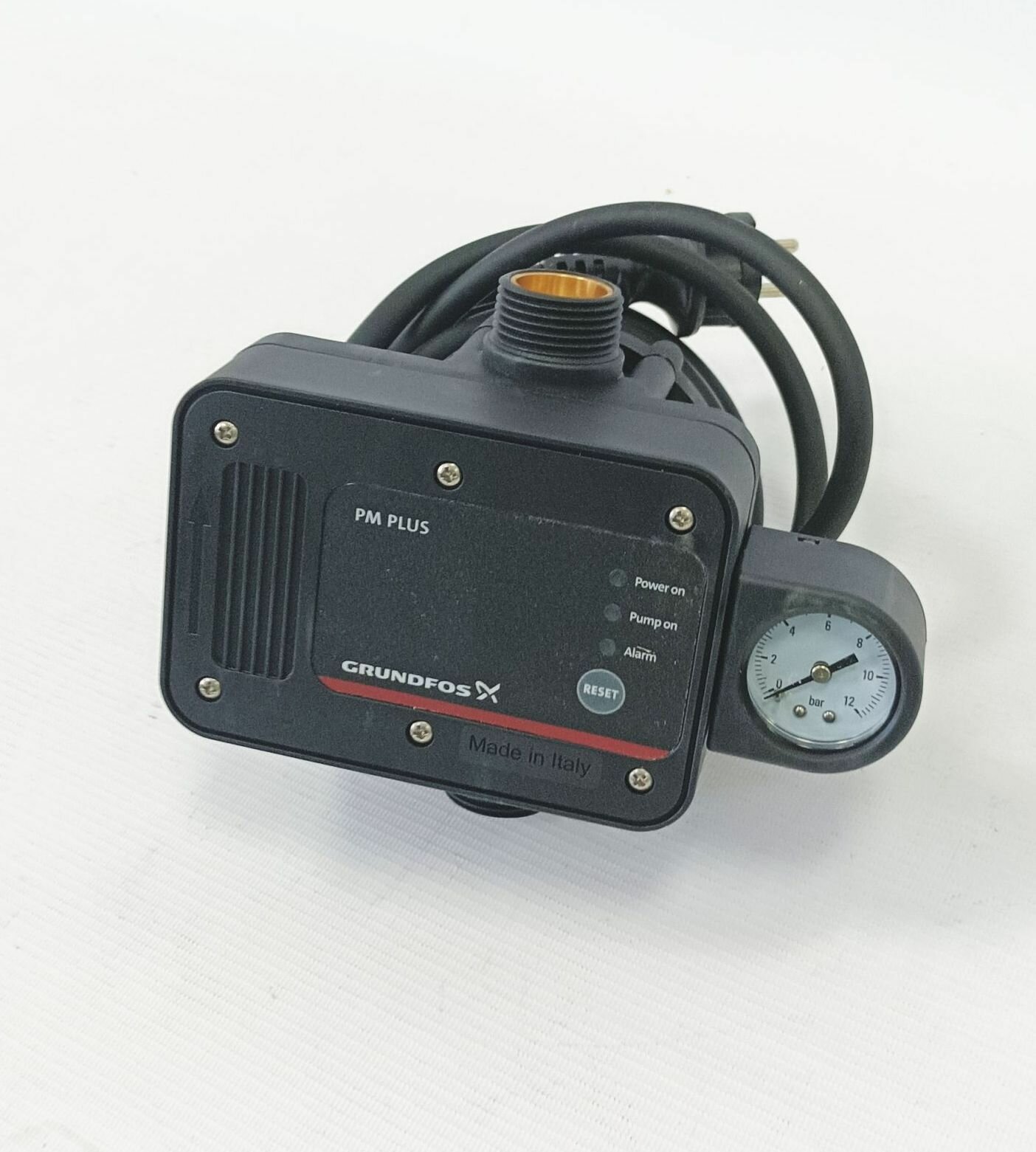 Grundfos PM PLUS многофункциональный регулятор давления нового поколения