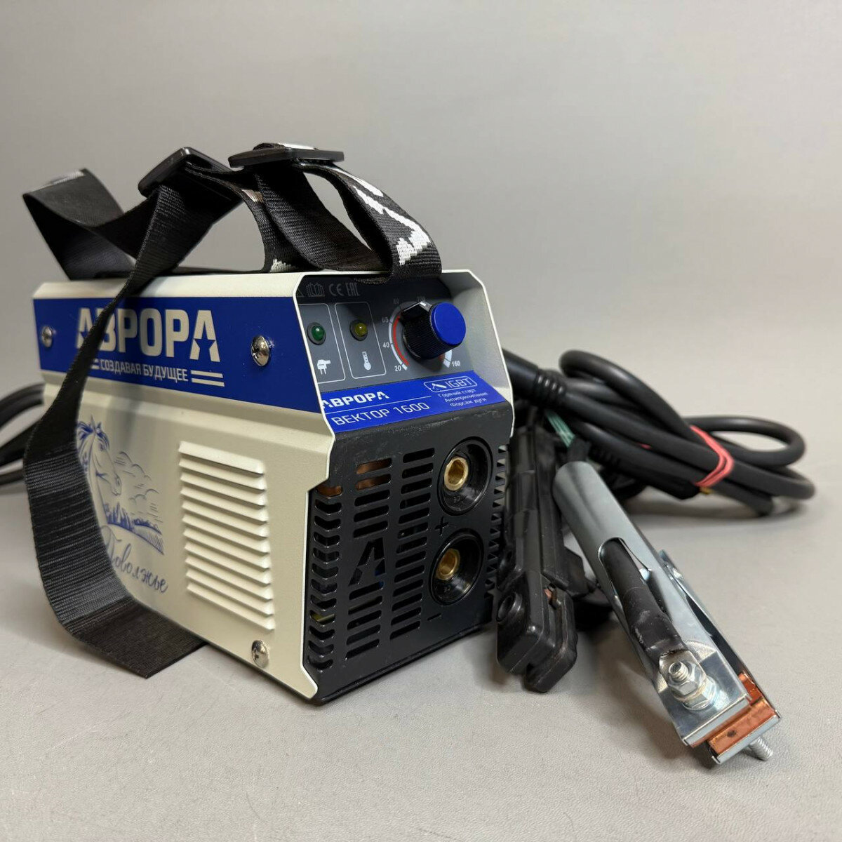 Сварочный инвертор аврора Вектор 1600