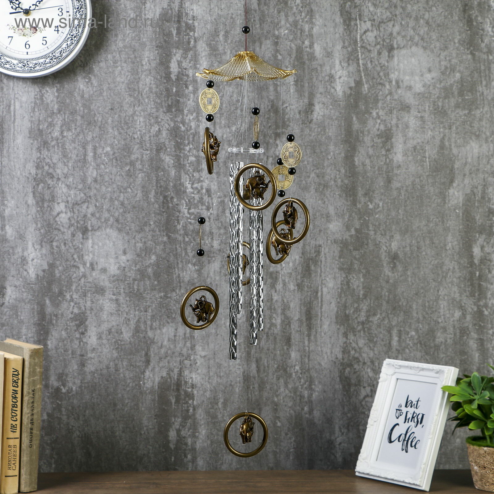 Музыка ветра "Слон в круге", пластик, 4 трубки, 7 фигурок 70 см