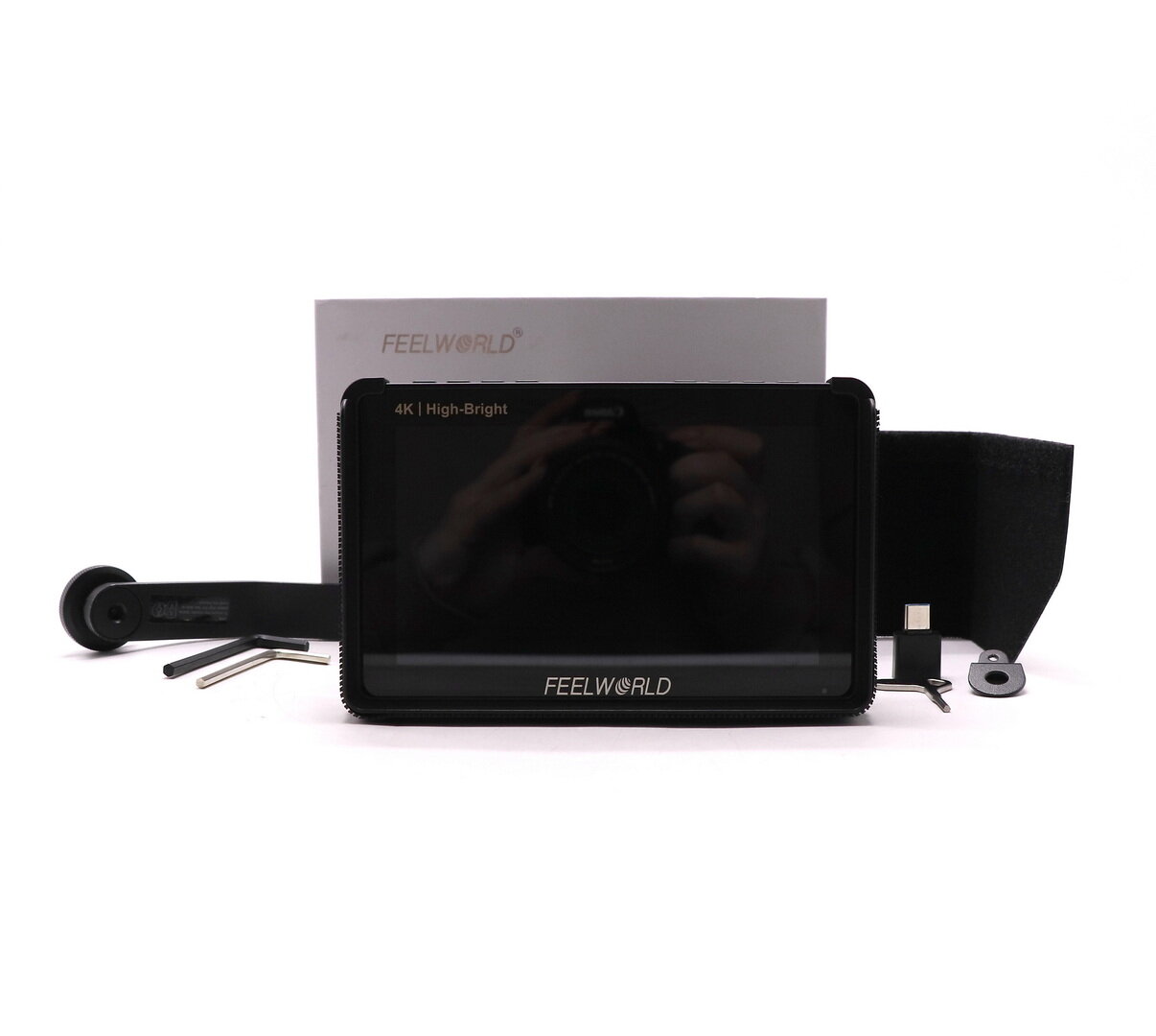 Накамерный монитор Feelworld F5.5 ProX в упаковке