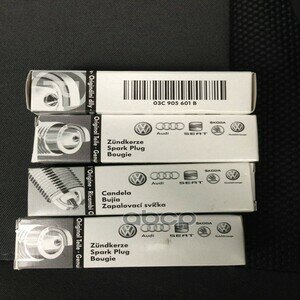 Свеча зажигания VAG арт. 03c905601b