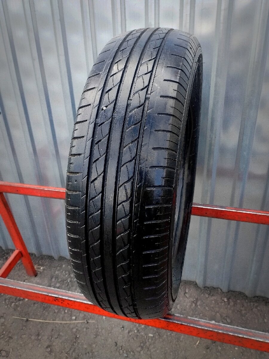 Автошина Б/У 175/70 R14 GT Radial Champiro VP1