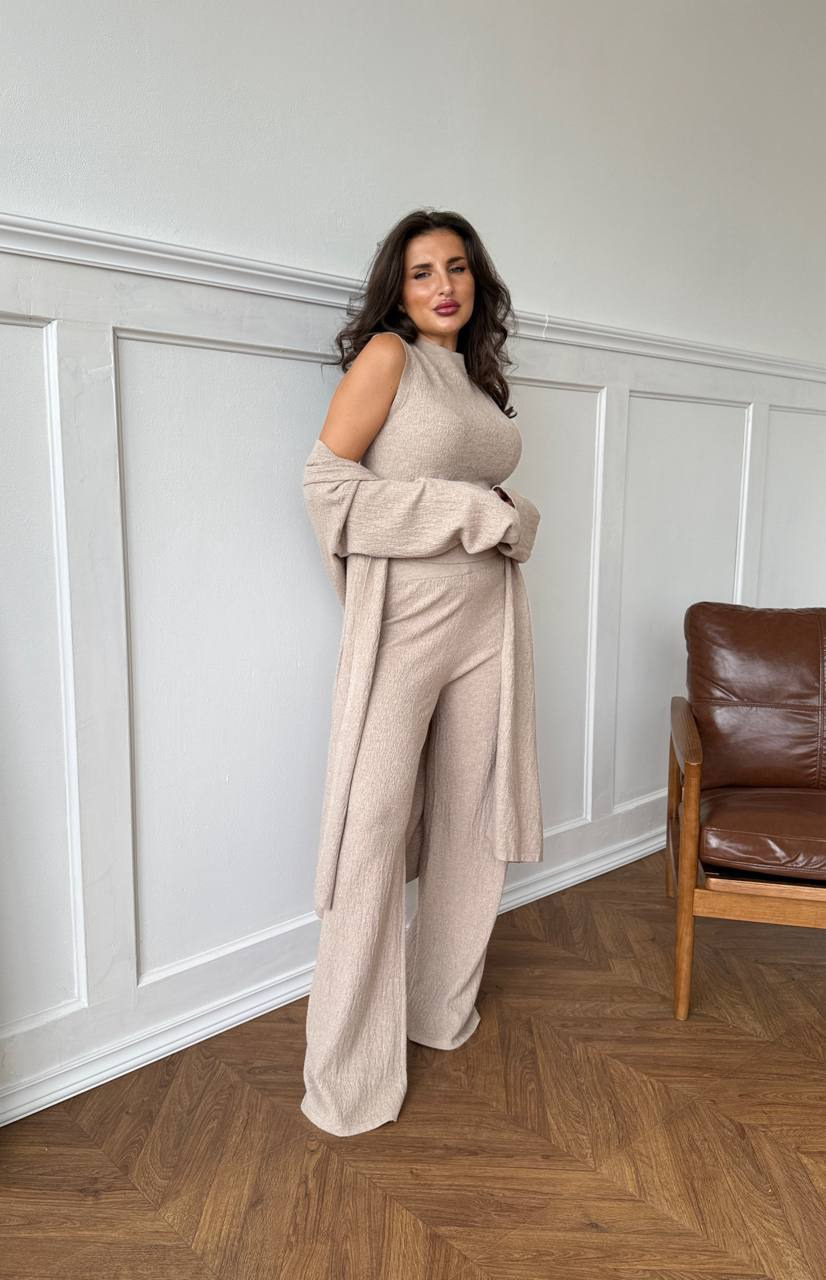 Комплект одежды