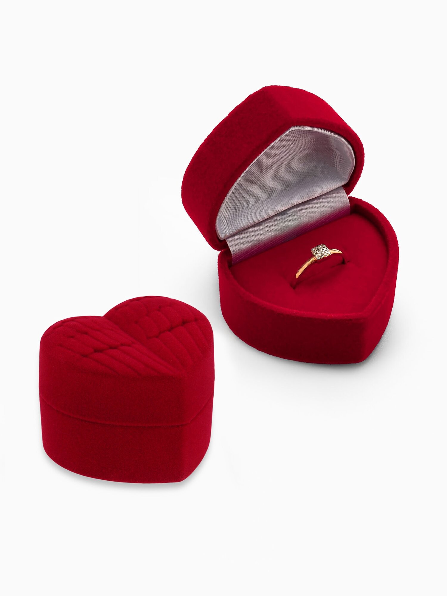 Футляр под серьги, кольцо «Сердце», бархатный, 5.2×4.6 см, бордовый