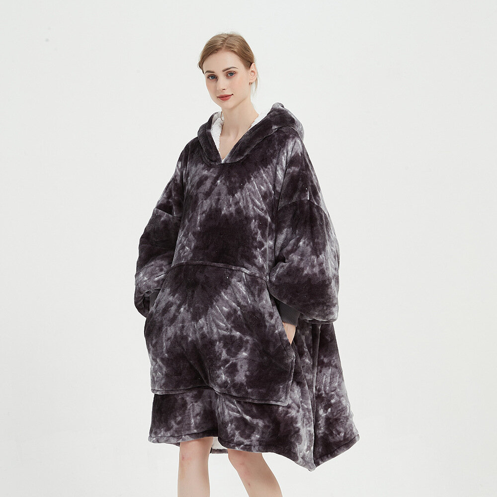 Плюшевый теплый плед худи с рукавами