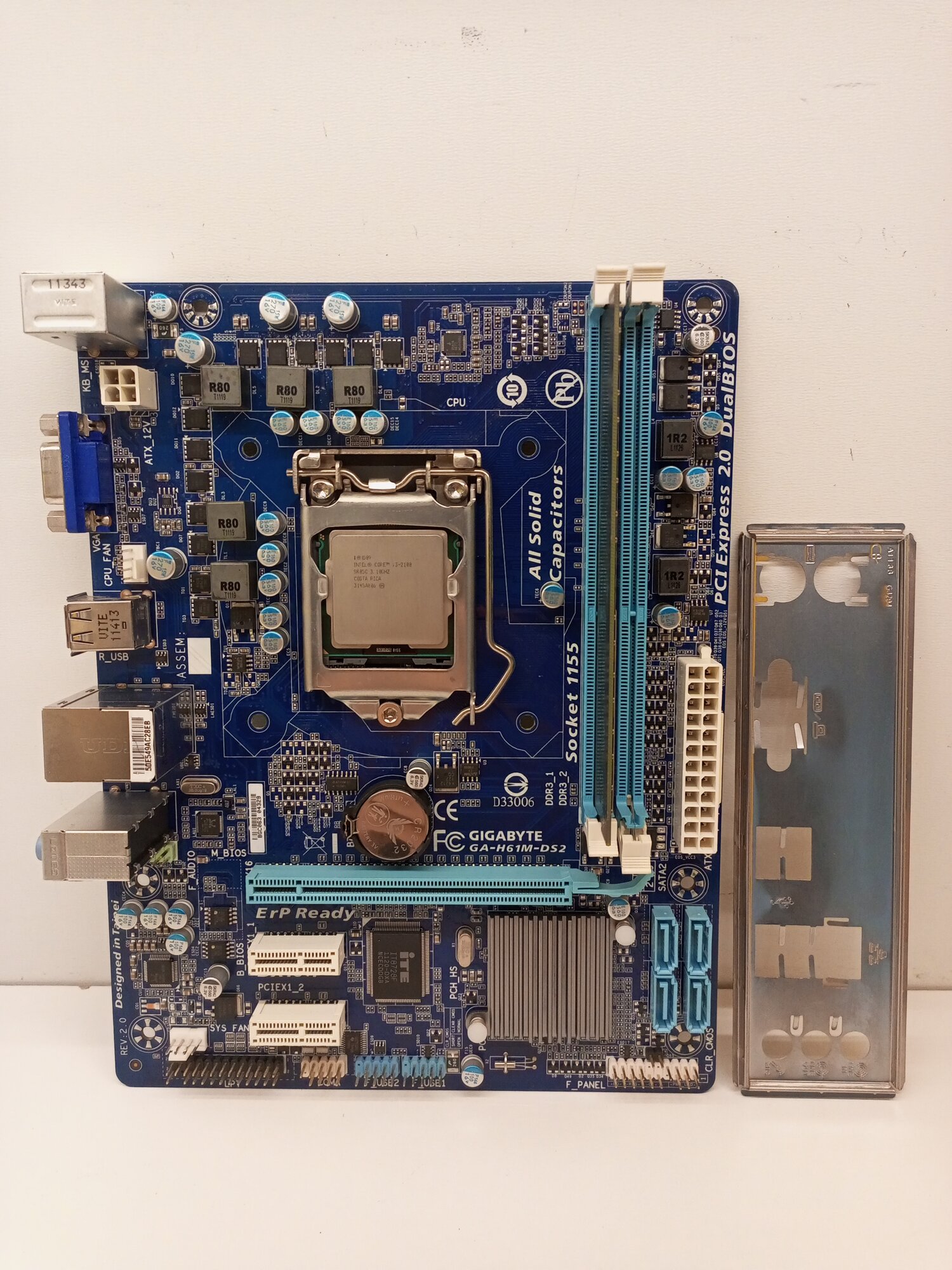 Компьютерный комплект Gigabyte ga-h61m-ds2/ Core i3-2100/ DDR3 4Gb