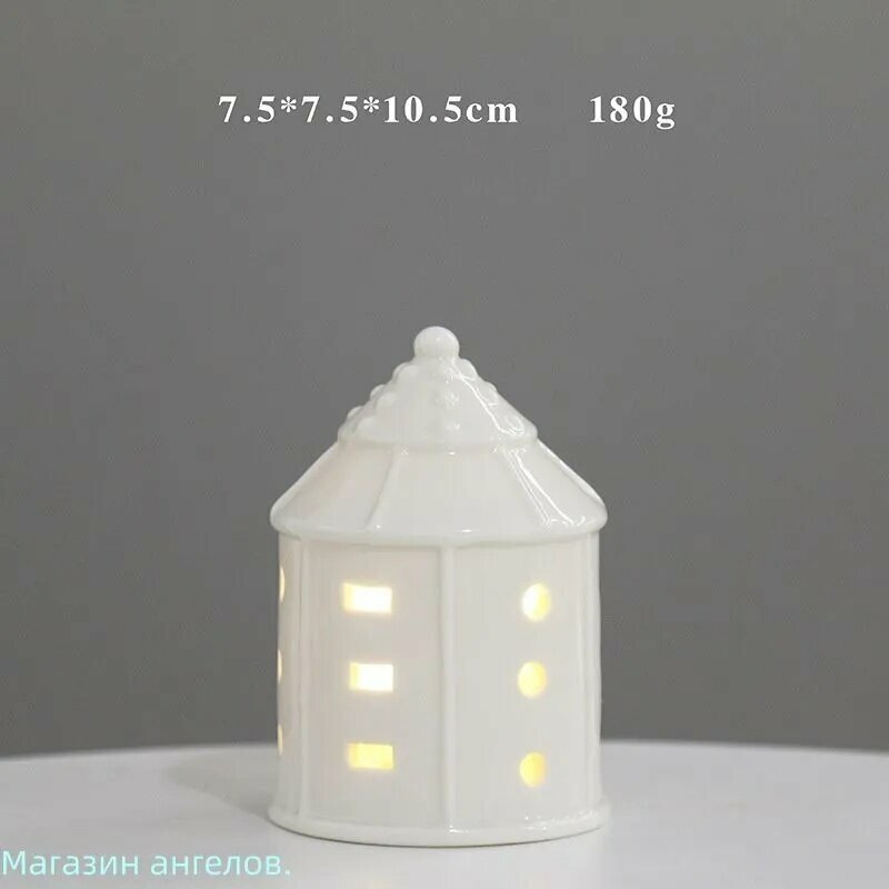 Домик с подсветкой декоративный, фарфоровый из коллекции New Year статуэтка новогодняя