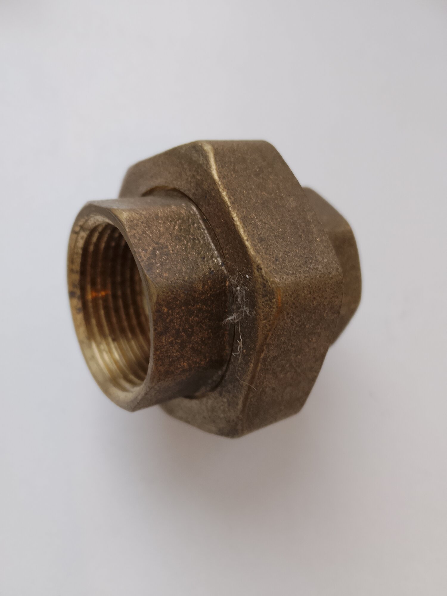 Американка прямая латунь, 3/4 , внутренняя/ внутренняя.