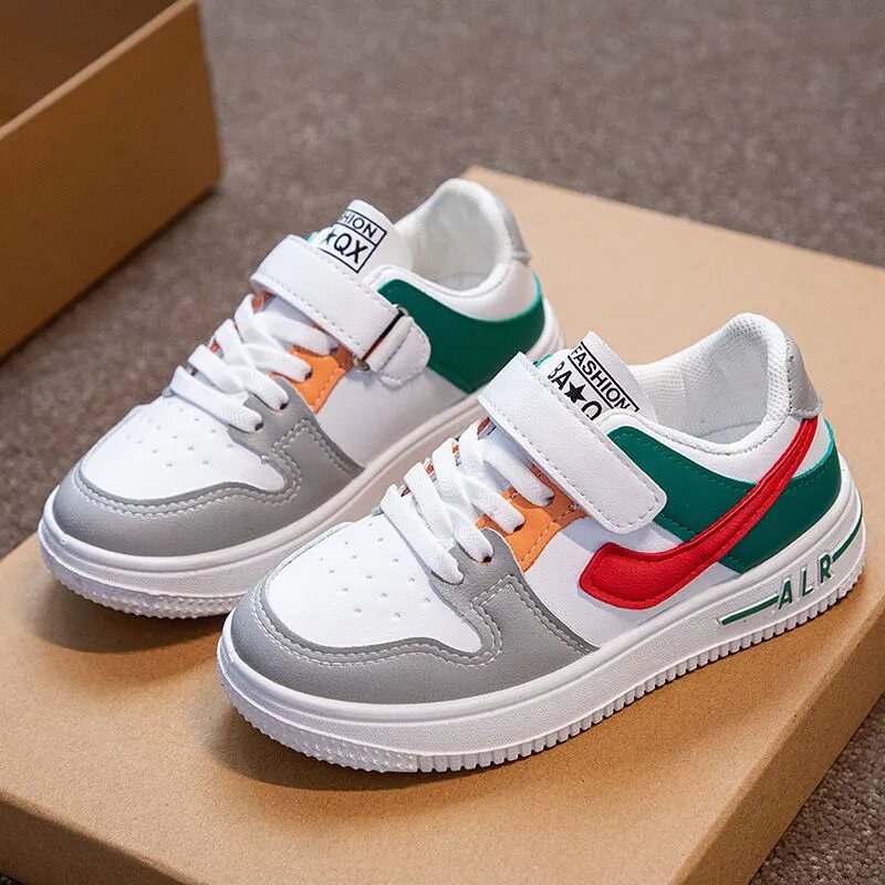 Кроссовки Любимые детские книги