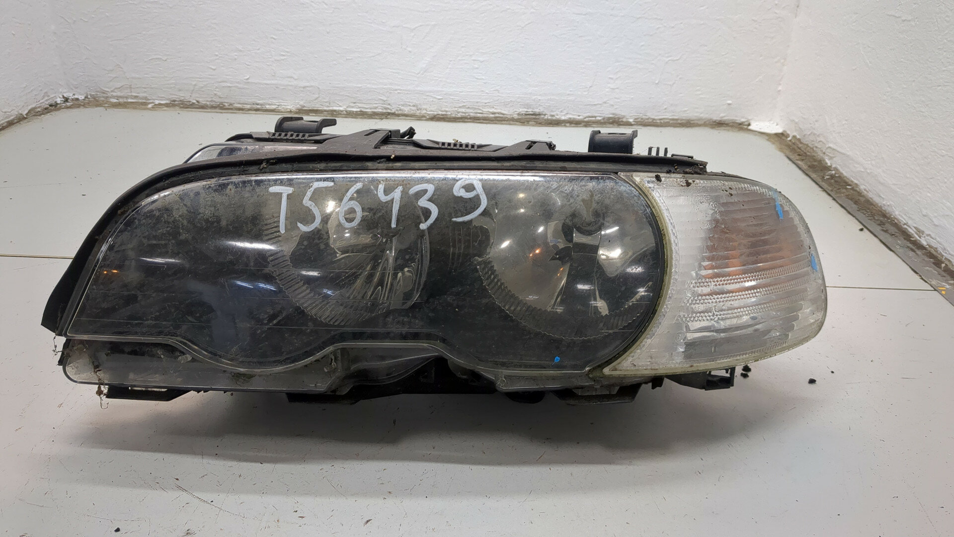 Фара (передняя) левая BMW 3 E46 Б/У