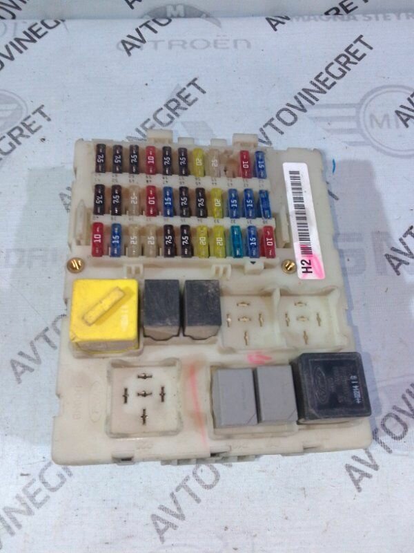 Блок предохранителей Ford Focus 1 Б/У с пробегом