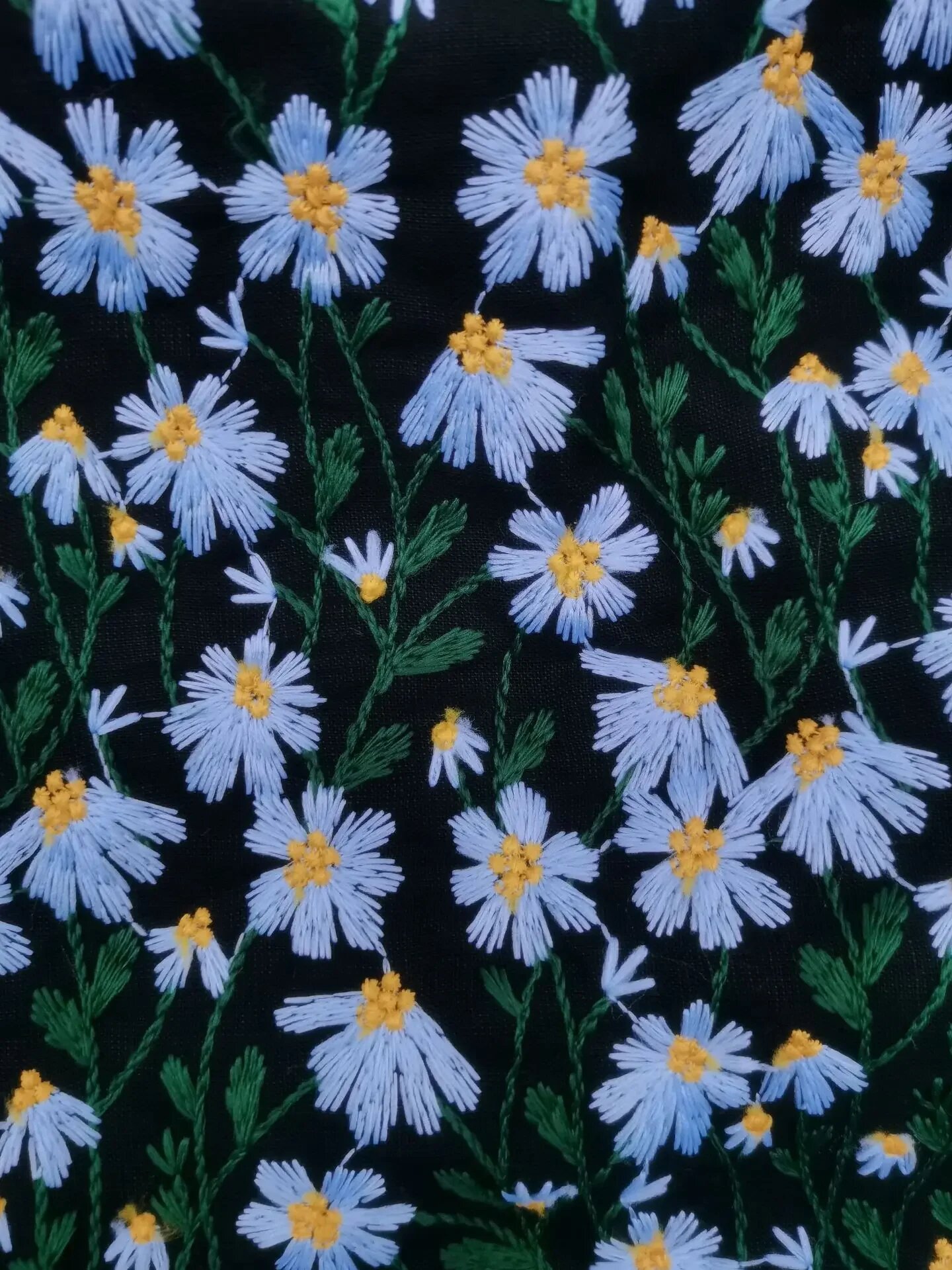 Ткань с вышивкой ромашек, 45x120 см, цвет 4