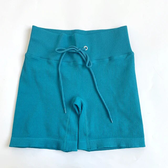 Шорты спортивные