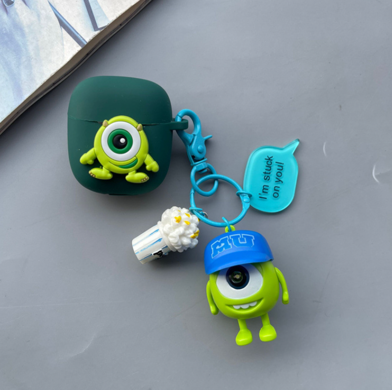 Чехол MyPads для наушников JBL TUNE FLEX с брелоком, силикон, дизайн корпорация монстров, зеленый