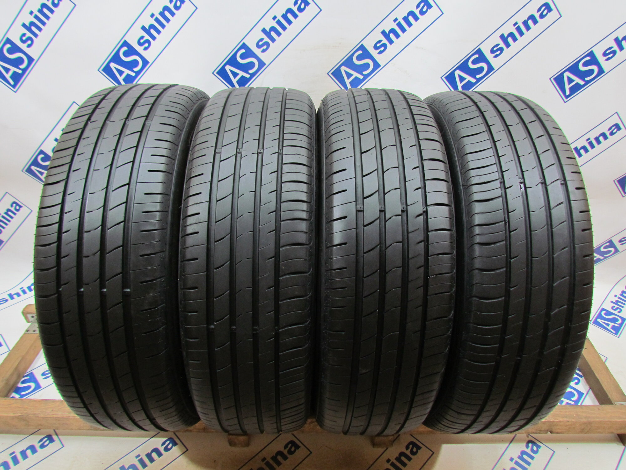 Комплект (4 шт) Nexen N'FERA RU1 225 65 R18 летние БУ шины 5-10% износ , артикул 0028626