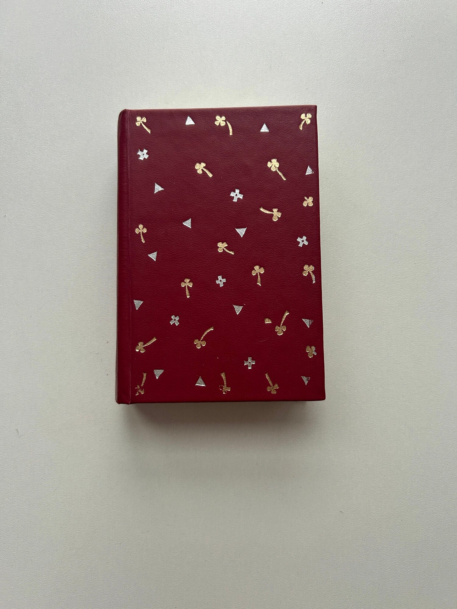 Книга миниатюра "Как любить ребенка". Издание 1990 года