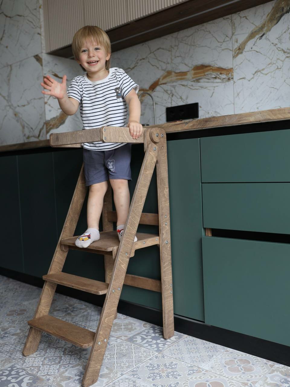 Башня помощника складная