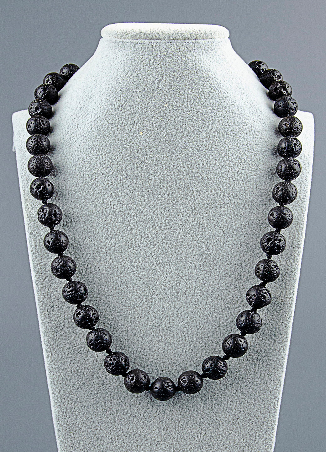 Бусы, вулканическая лава