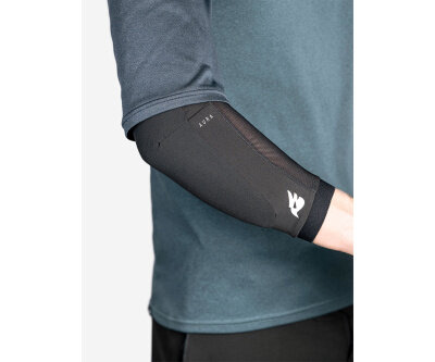 Налокотники Bluegrass Elbow Aura (Black, M, 2026 (3PP036CE00M00))
