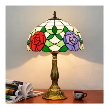 Лампа настольная