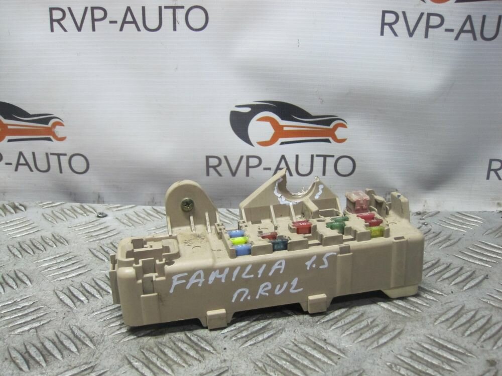 Блок предохранителей Mazda Familia BJ 1998-2004 Mazda