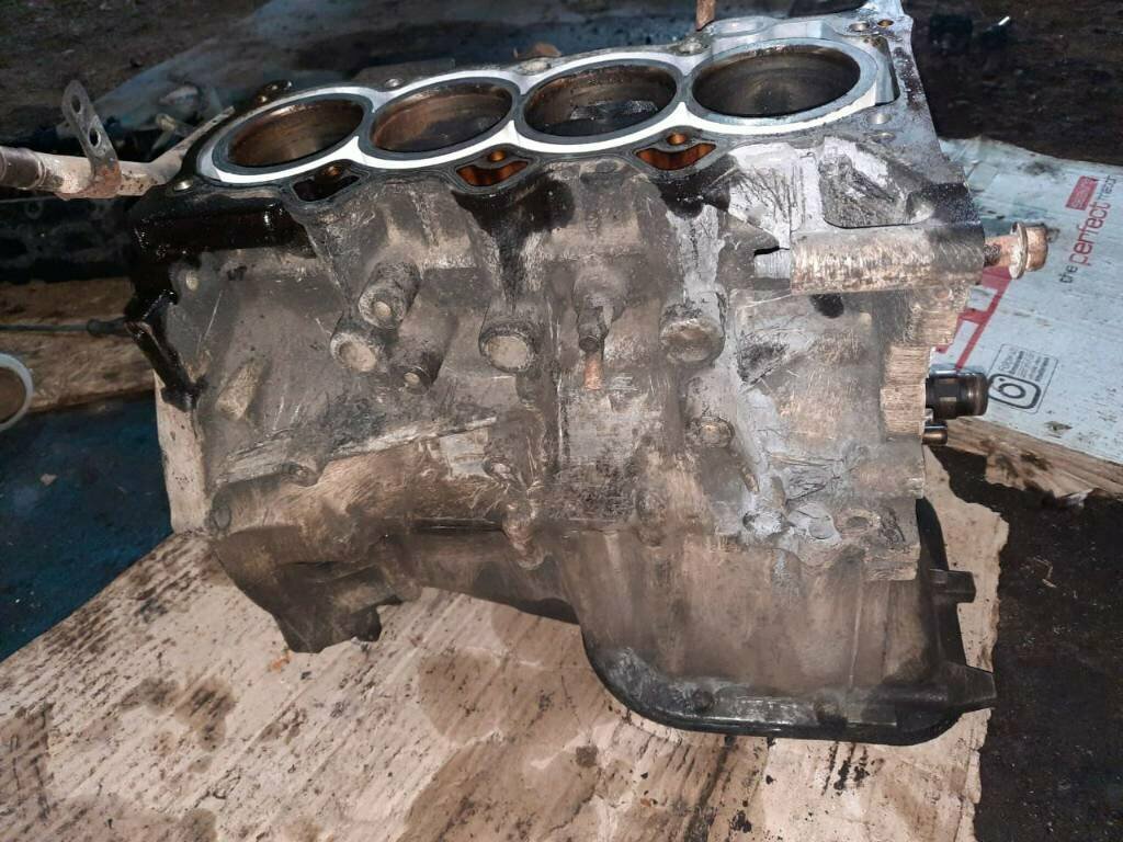 Блок цилиндров Toyota Yaris XP10 2001 2NZFE