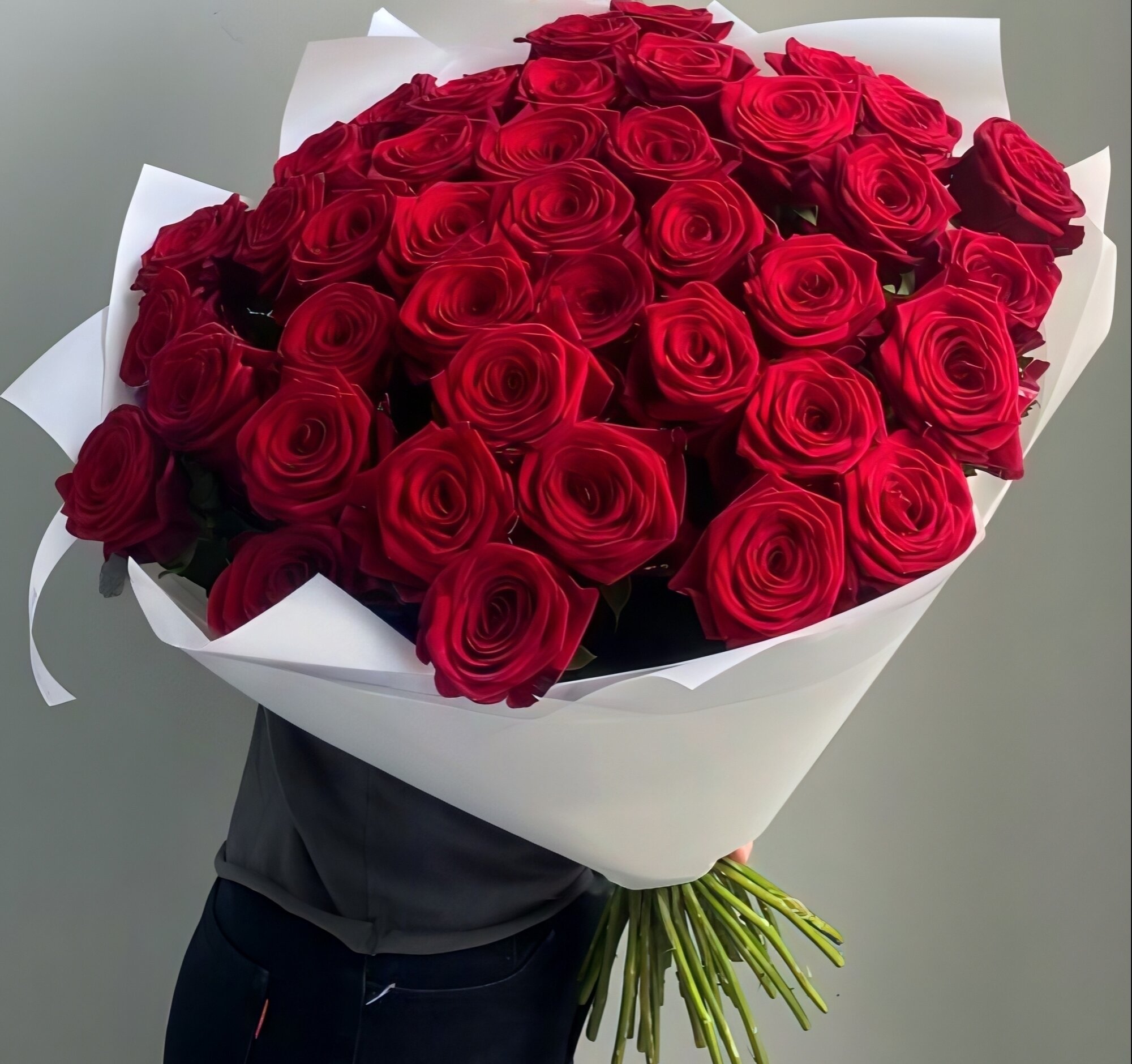 Букет из красных роз 51 шт, красивый букет цветов, шикарный, премиум цветы, премиум букет