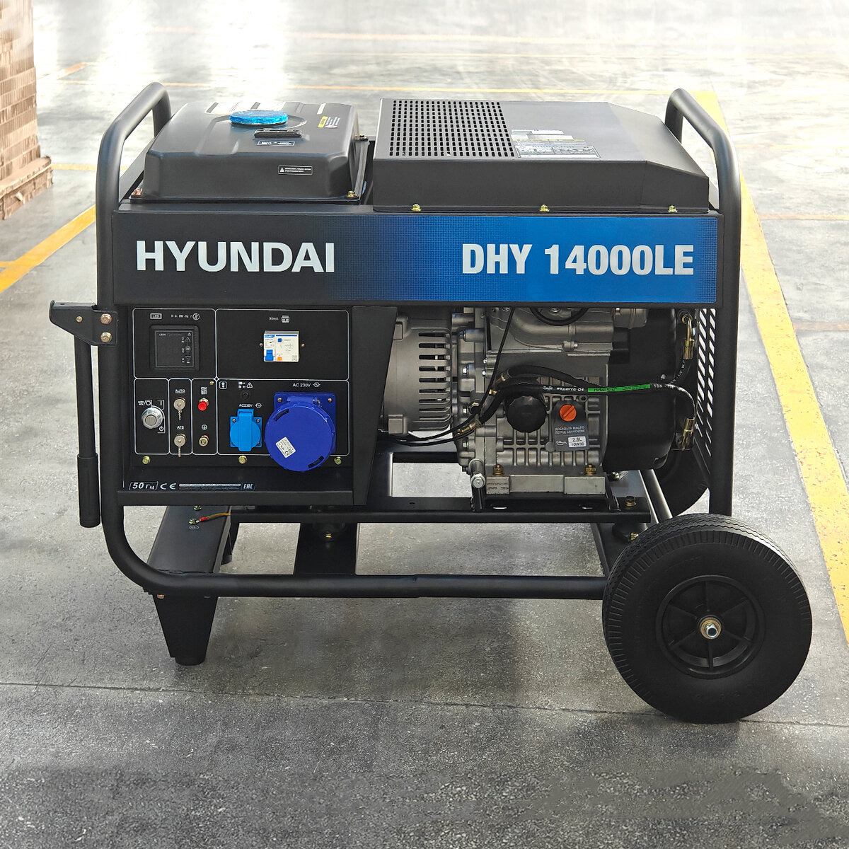 Дизельный генератор Hyundai DHY 14000LE, 11кВт, электростартер