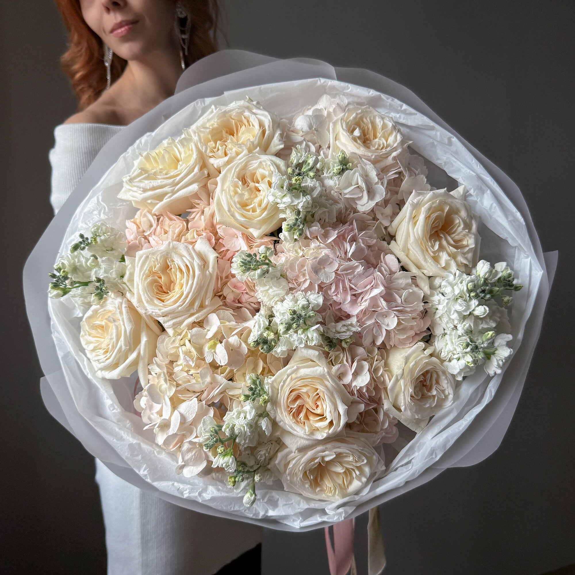 Большой букет с гортензиями, пионовидными розами и маттиолой. Veresk 469