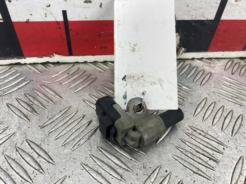 Датчик распредвала Peugeot 307 1920QN арт. 1988836