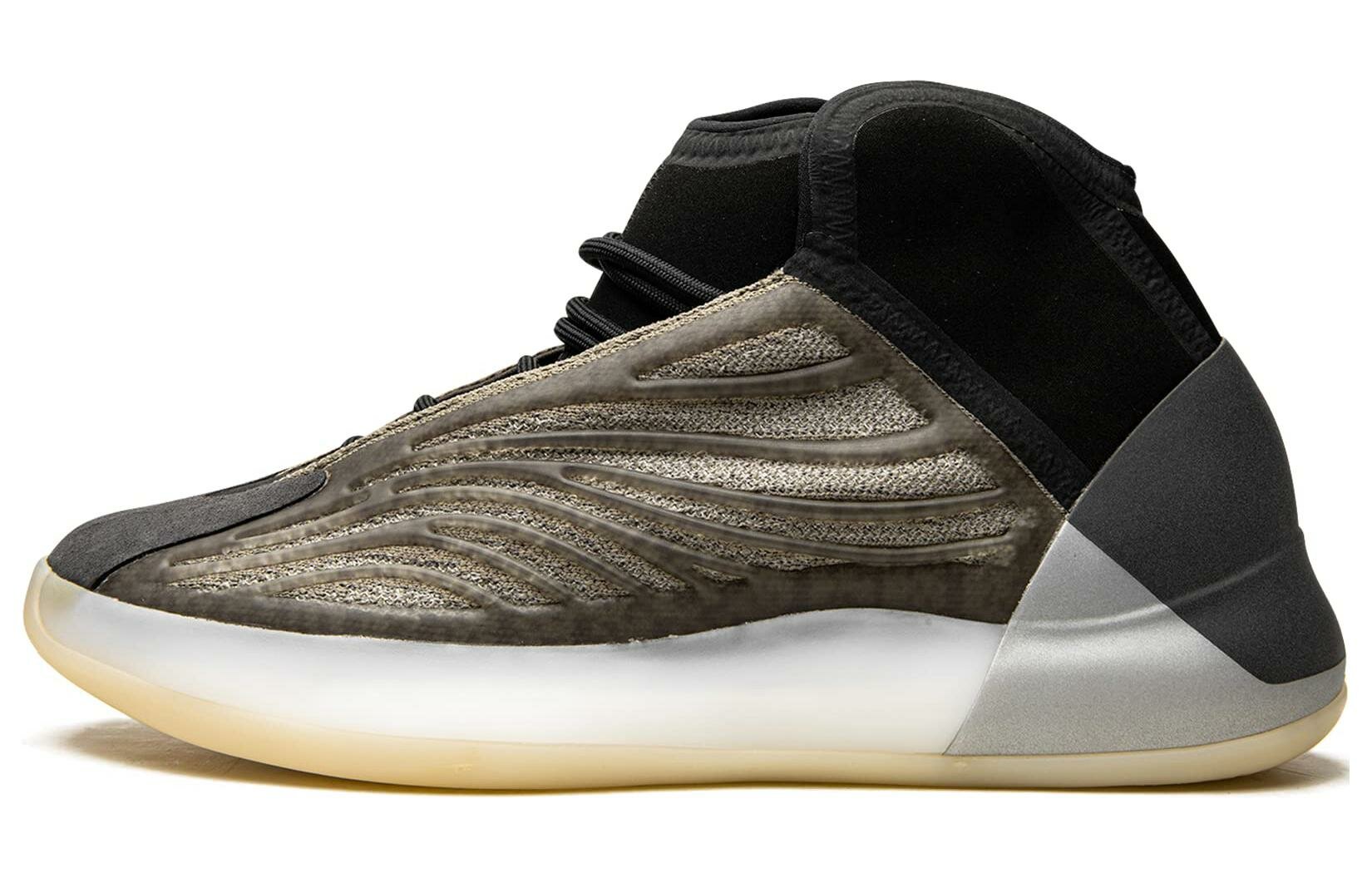 Кроссовки Yeezy Quantum