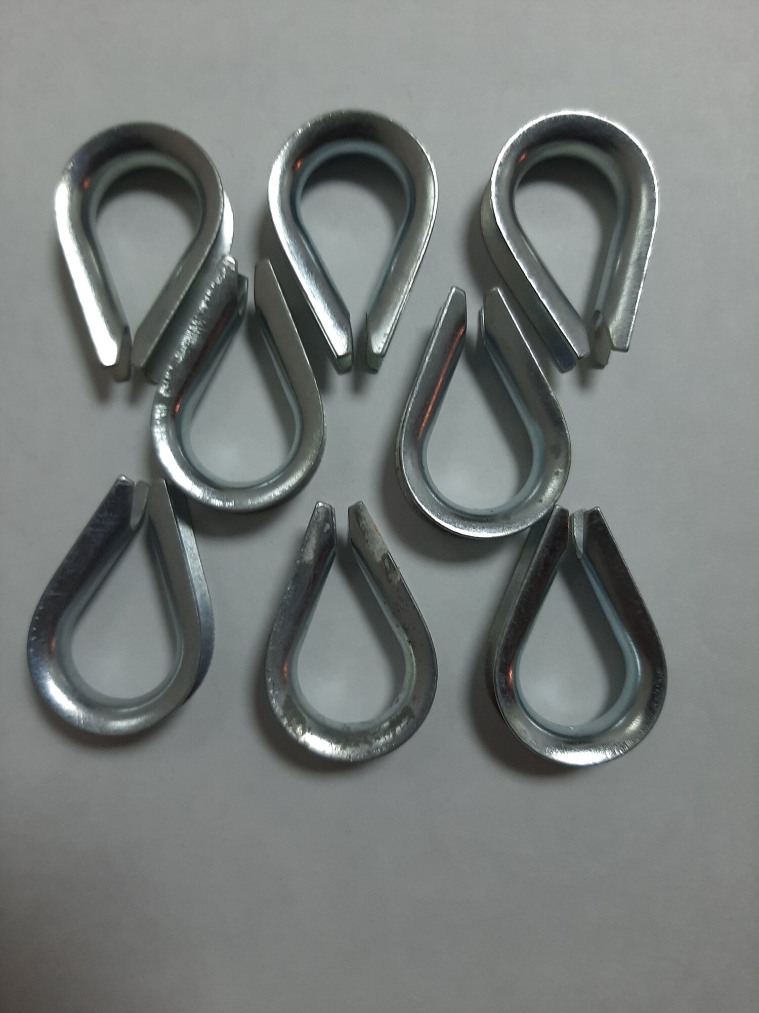 Коуш 8 мм для крепления троса, в комплекте 8 штук.